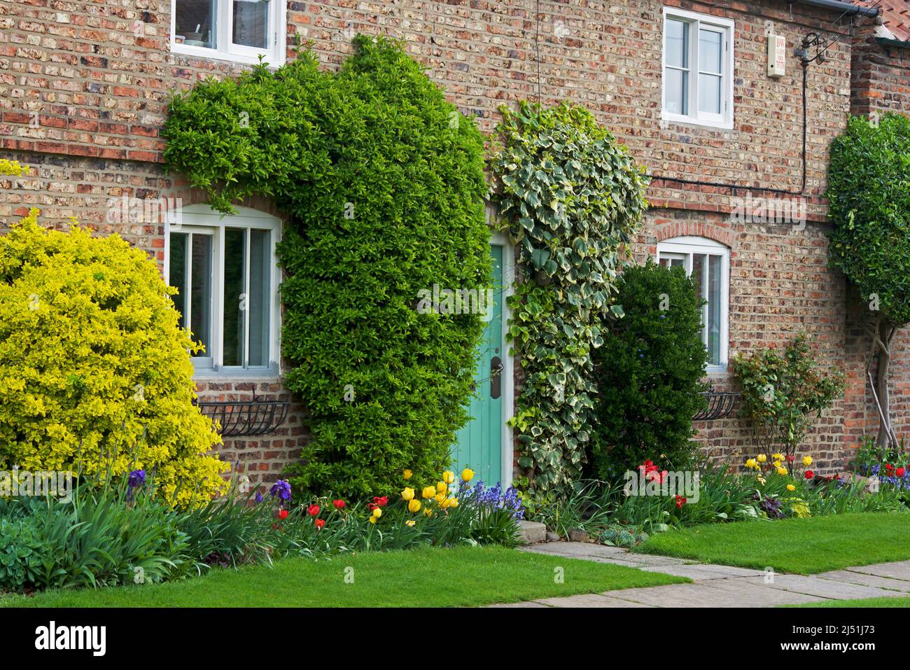 Cottage in the village of Wheldrake, North Yorkshire, England UK Stock ...