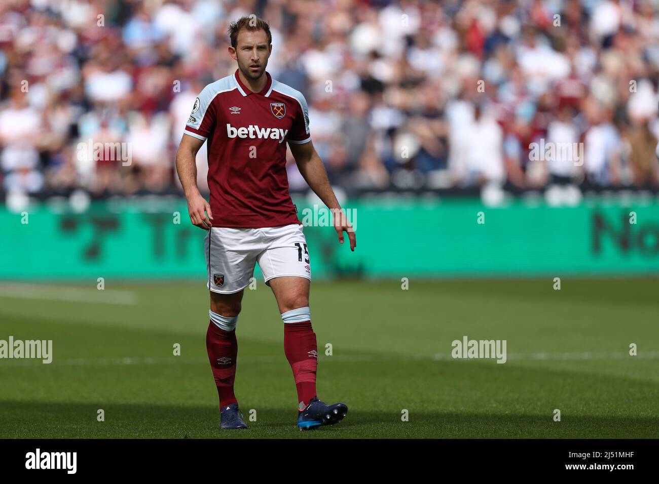 Craig dawson west ham 2022 hi-res stock photography and images - Alamy