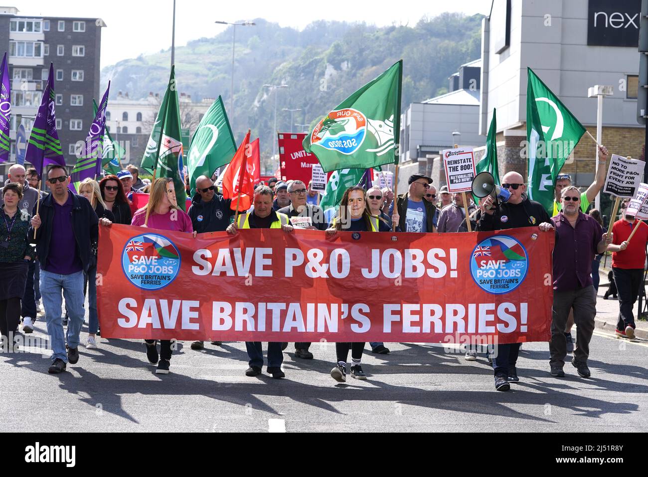 People protest outside Maritime House, Dover, after P&O Ferries sacked ...