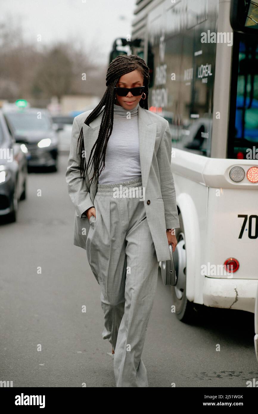 Street style, Ellie Delphine arriving at Coperni Fall-Winter 2022-2023 ...