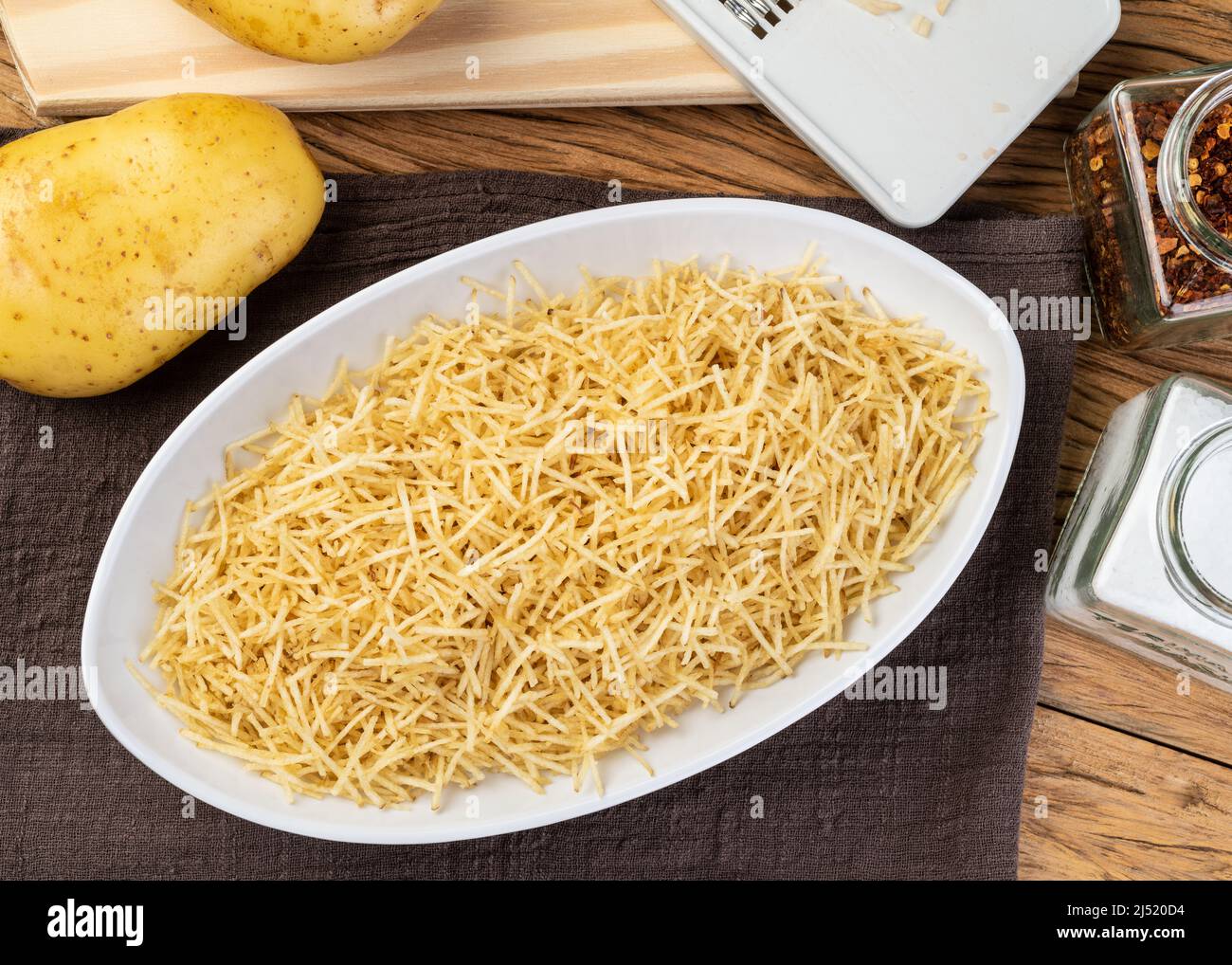 Potato shoestring hi-res stock photography and images - Alamy