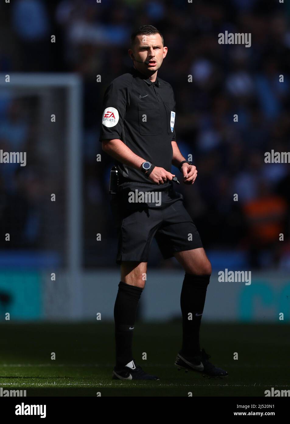 Referee, Michael Oliver - Manchester City v Liverpool, The Emirates FA ...