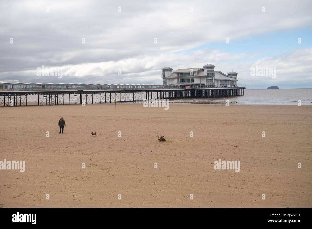 Western super mare pier hi-res stock photography and images - Alamy