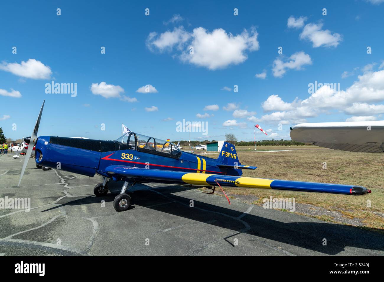 Trener hi-res stock photography and images - Alamy