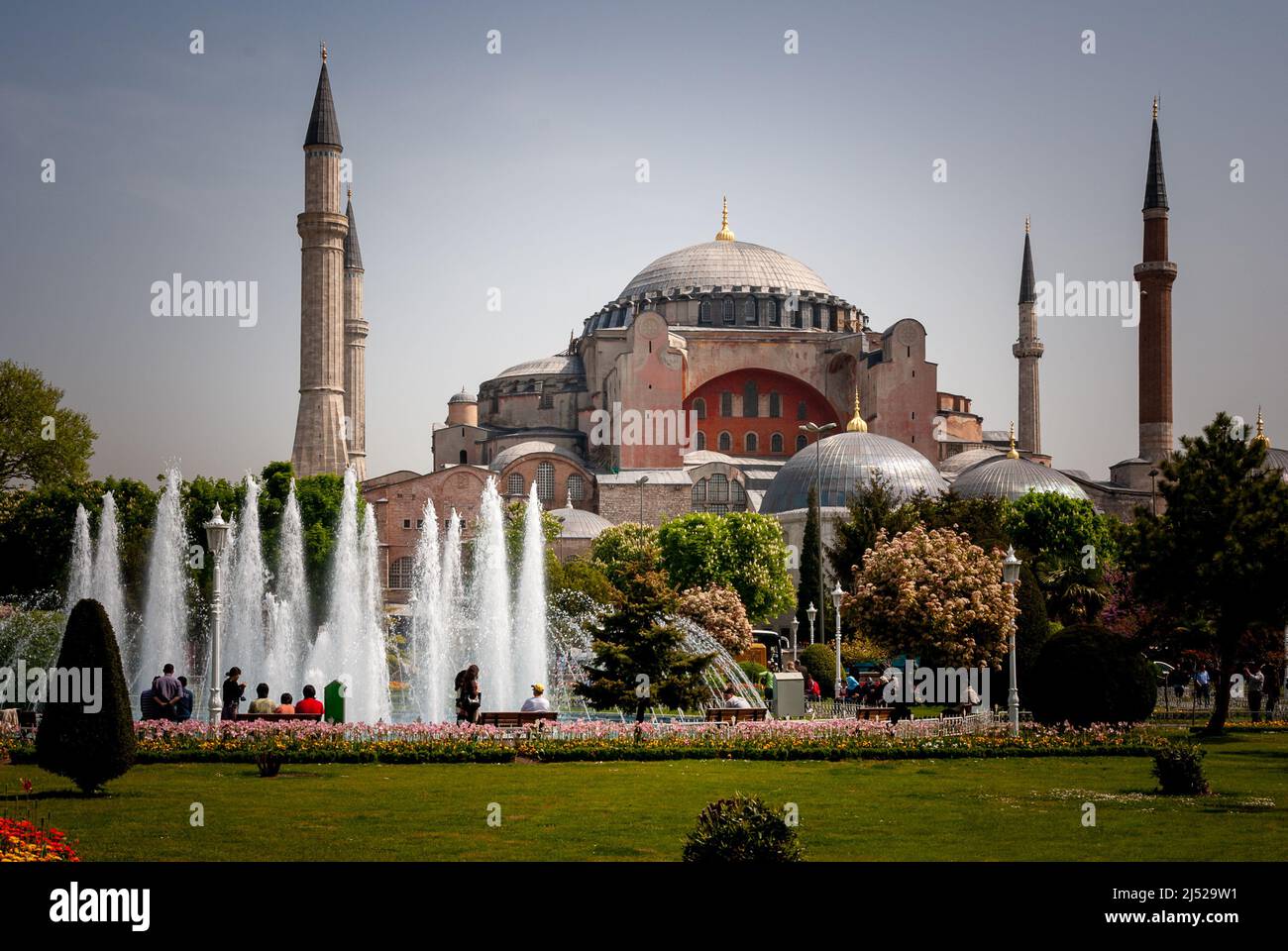 General view of the Blue Mosque in Istanbul, Turkey Stock Photo - Alamy