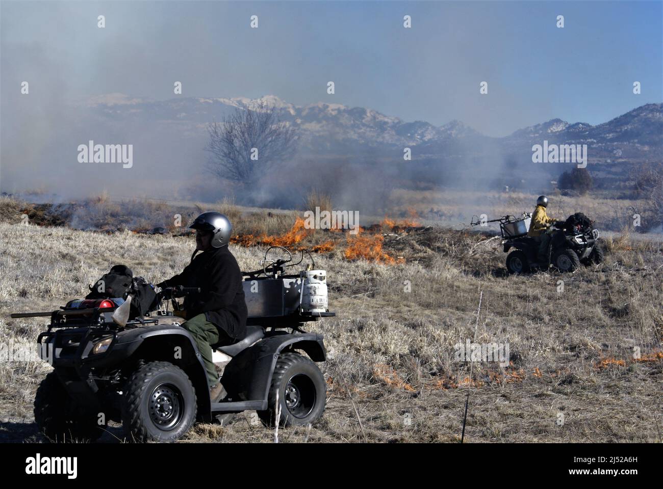 Firefighter saves the day with prescribed fire Stock Photo - Alamy