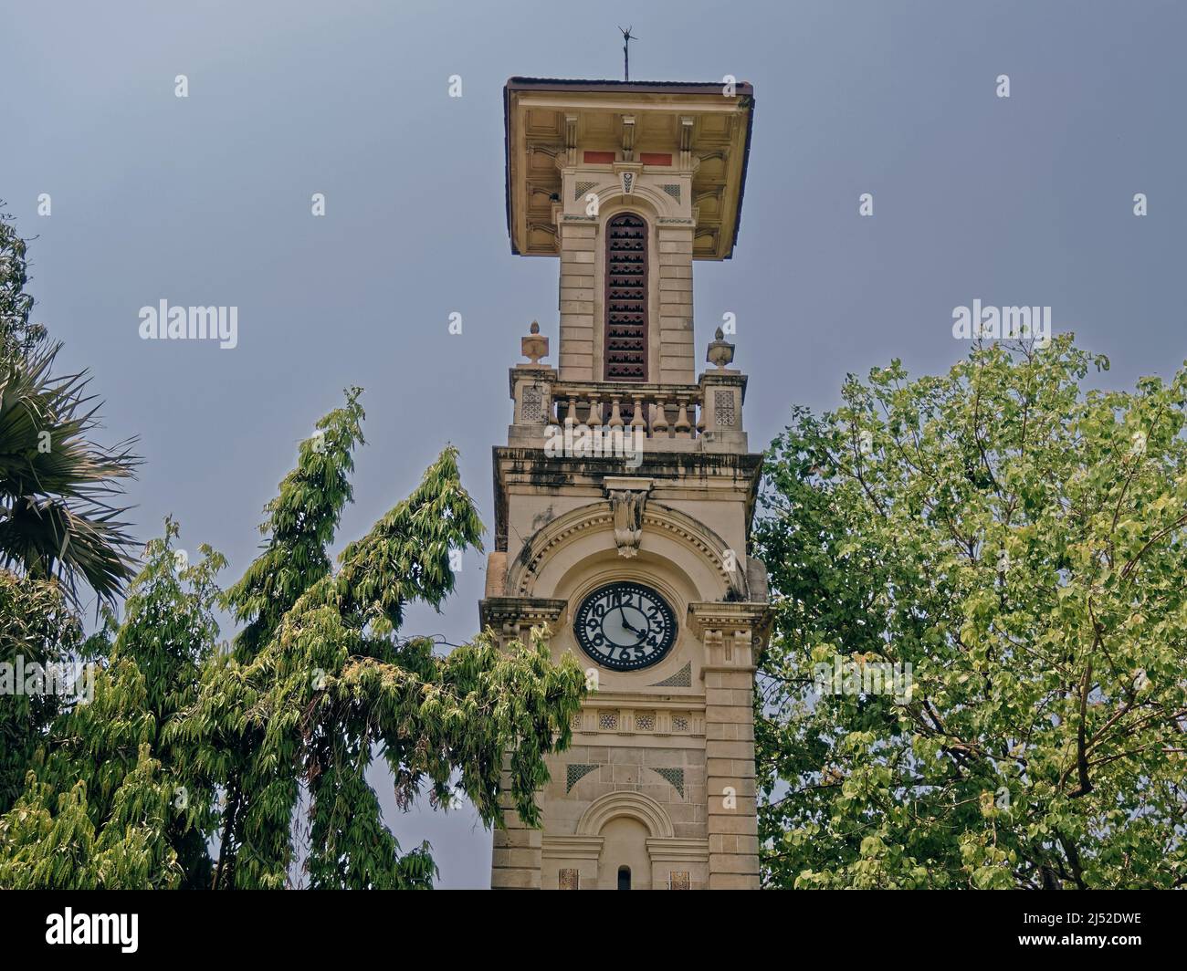 04 05 2022 David Sassoon Clock Tower, Jijamata Udyan (Zoo), Byculla ...