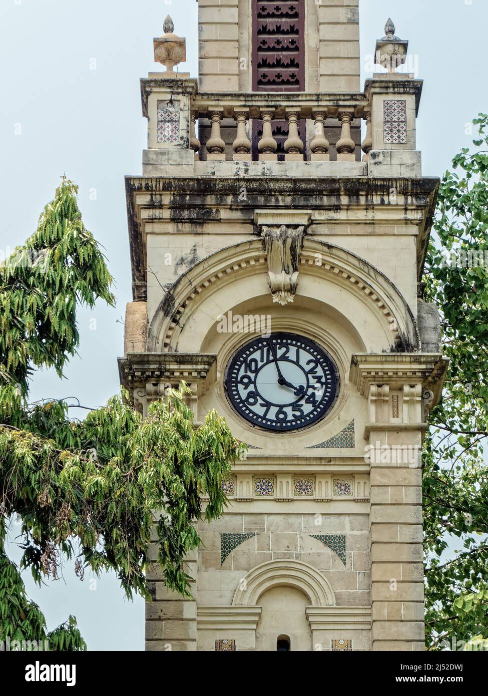 04 05 2022 David Sassoon Clock Tower, Jijamata Udyan (Zoo), Byculla ...