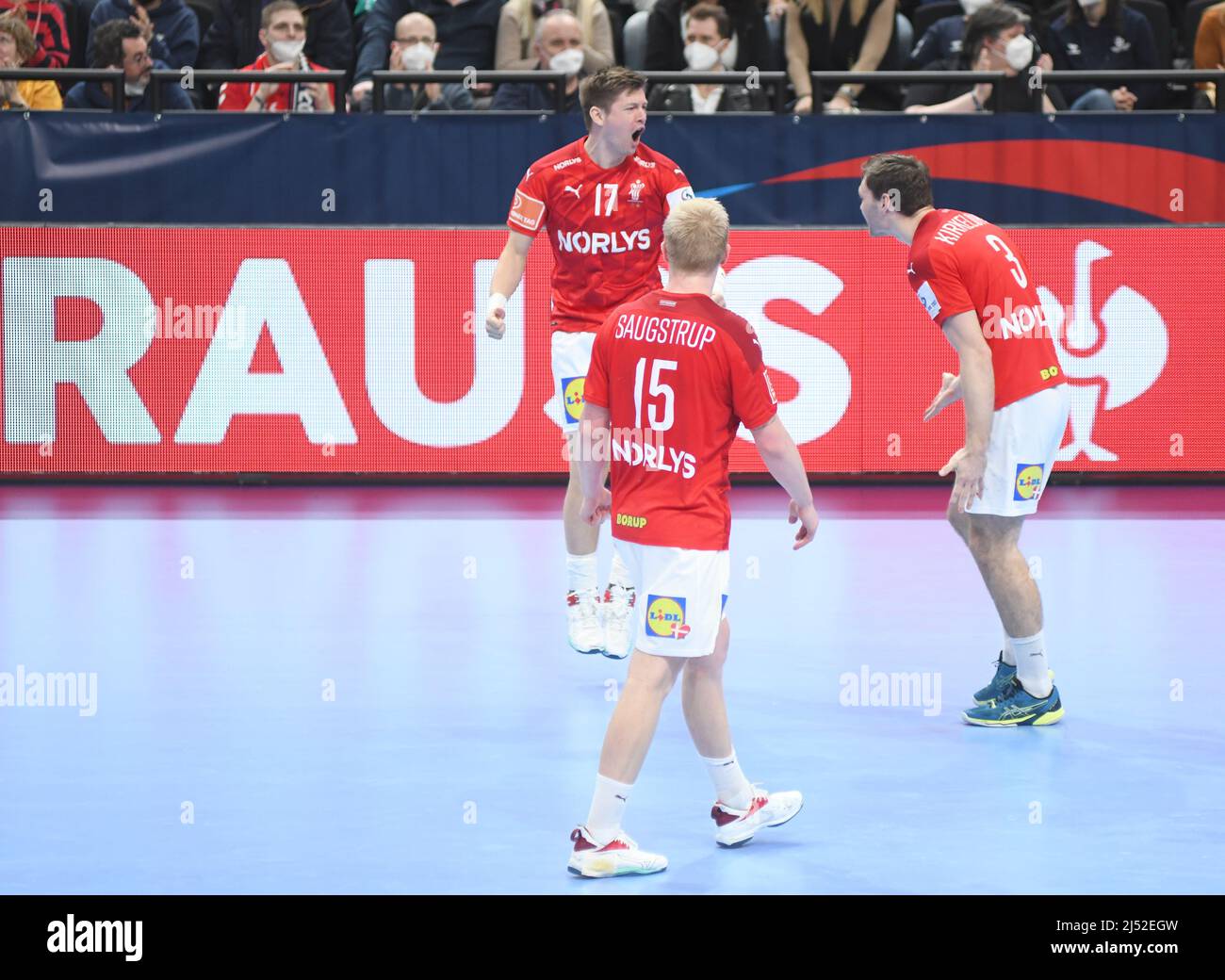 Lasse Svan (Denmark) celebrates with the Niclas Kirkelokke and Magnus ...
