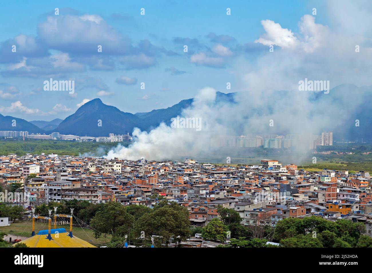 RIO DE JANEIRO, BRAZIL - MARCH 19, 2021: Fire in vegetation near the ...