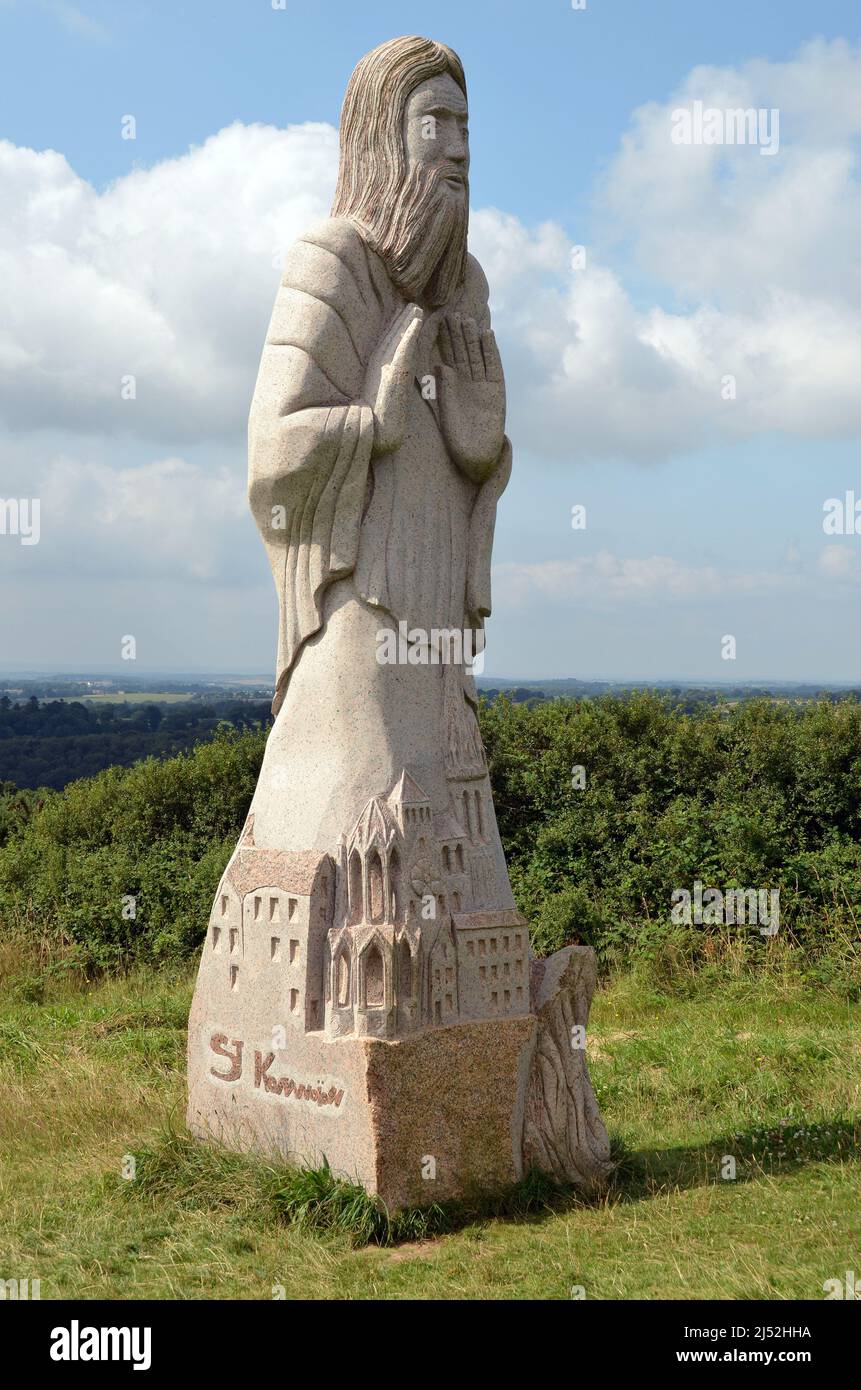 One of the 133 statues erected in the valley of the saints in Carnoët ...