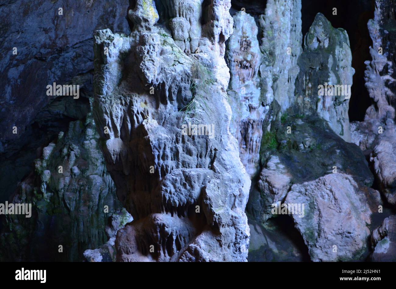 Chemical weathering limestone hi-res stock photography and images - Alamy