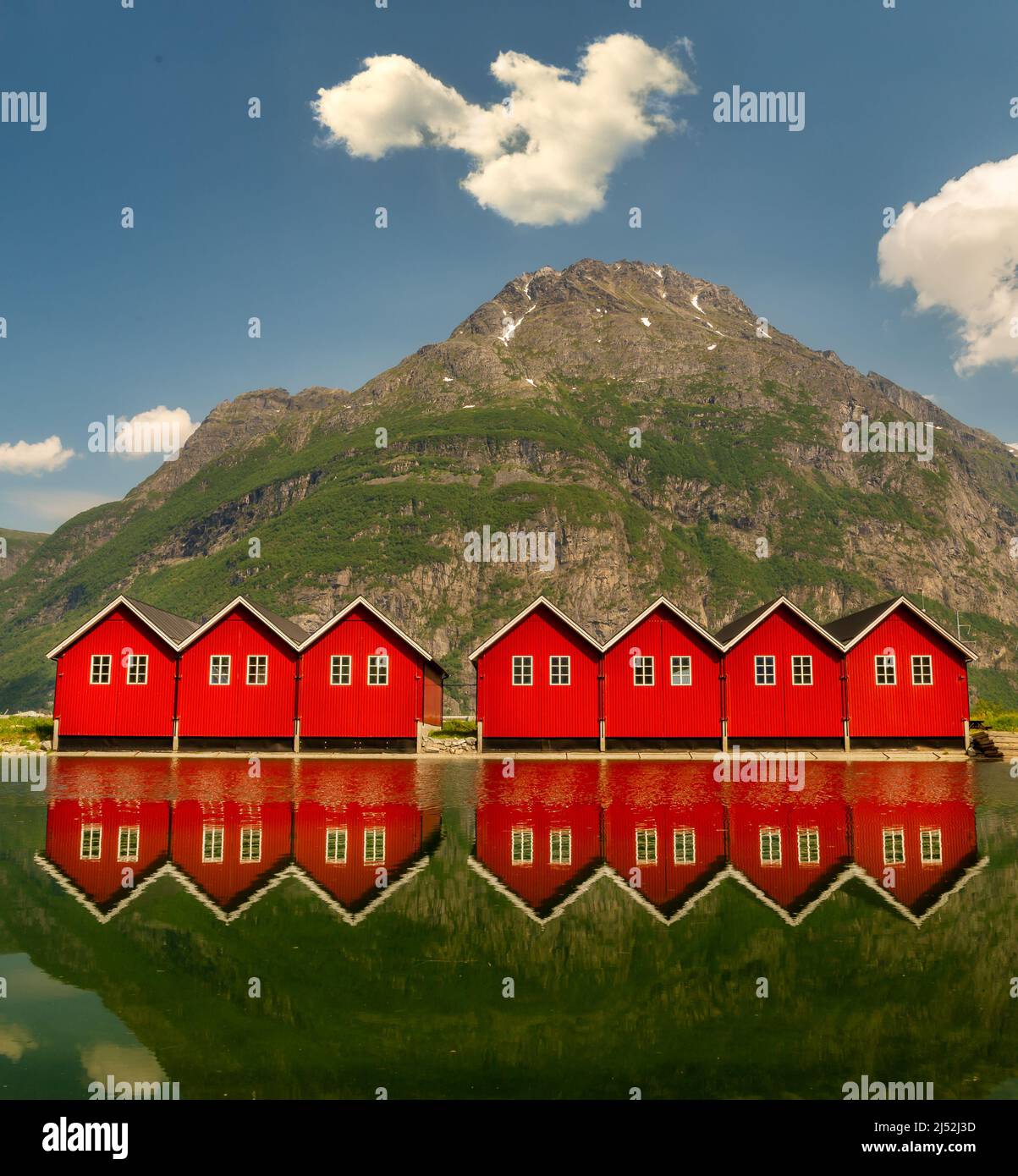 Sunndal norway hi-res stock photography and images - Alamy