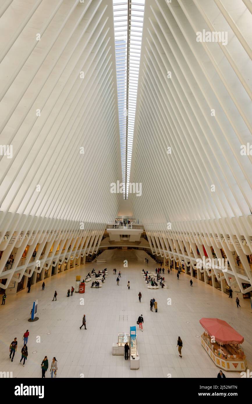 Santiago calatrava world trade center station hi-res stock photography ...