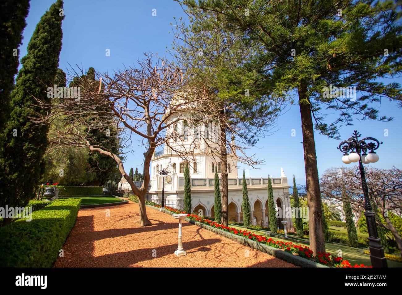 Bahá'í Gardens Haifa - Balcony (Bahá’í Holy Place Stock Photo - Alamy