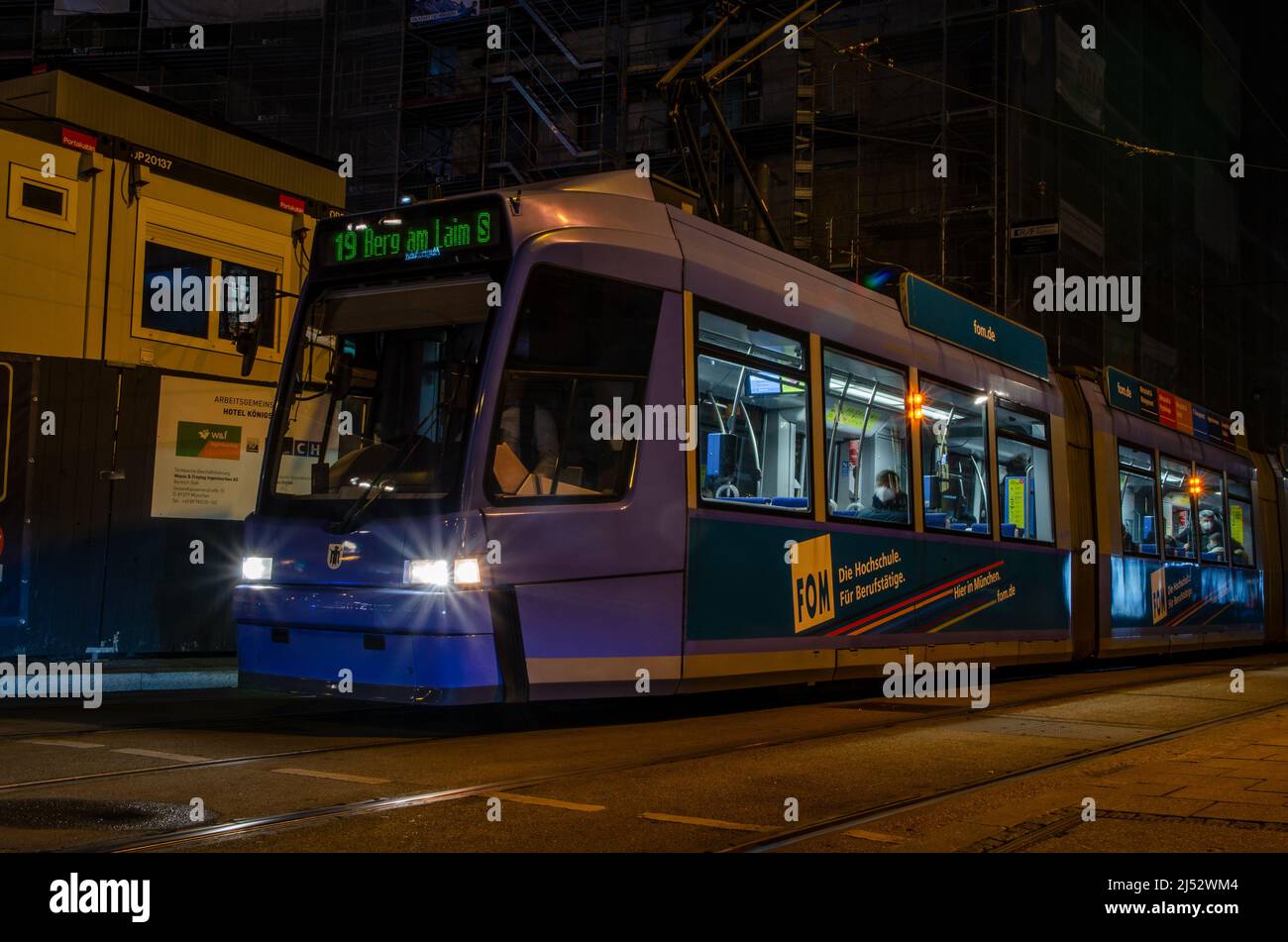 Munchen tram hi-res stock photography and images - Alamy