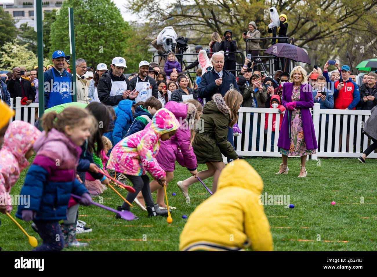 Race white house presidential hi-res stock photography and images - Alamy