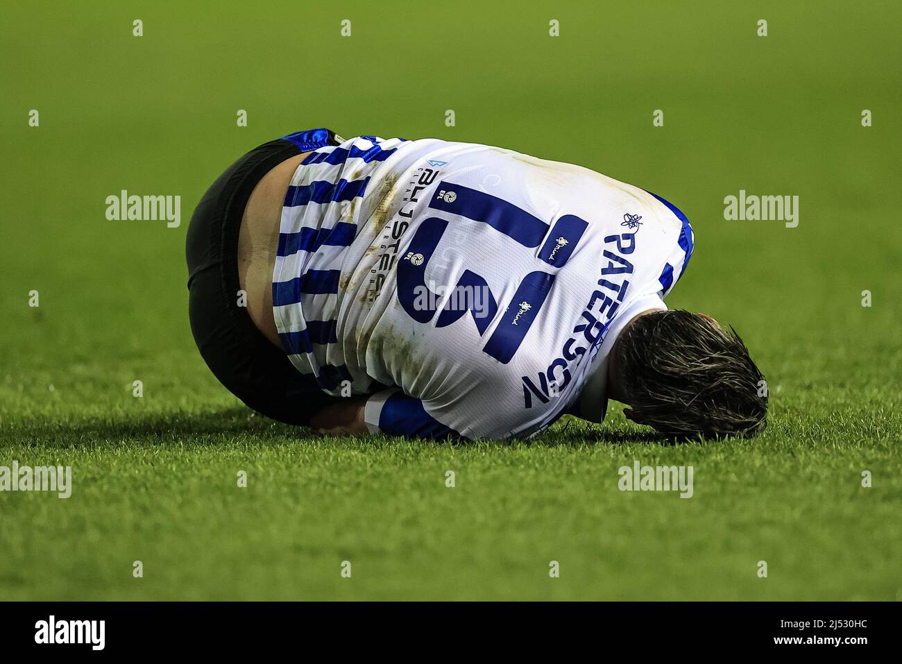 Callum Paterson #13 of Sheffield Wednesday lays injured Stock Photo - Alamy