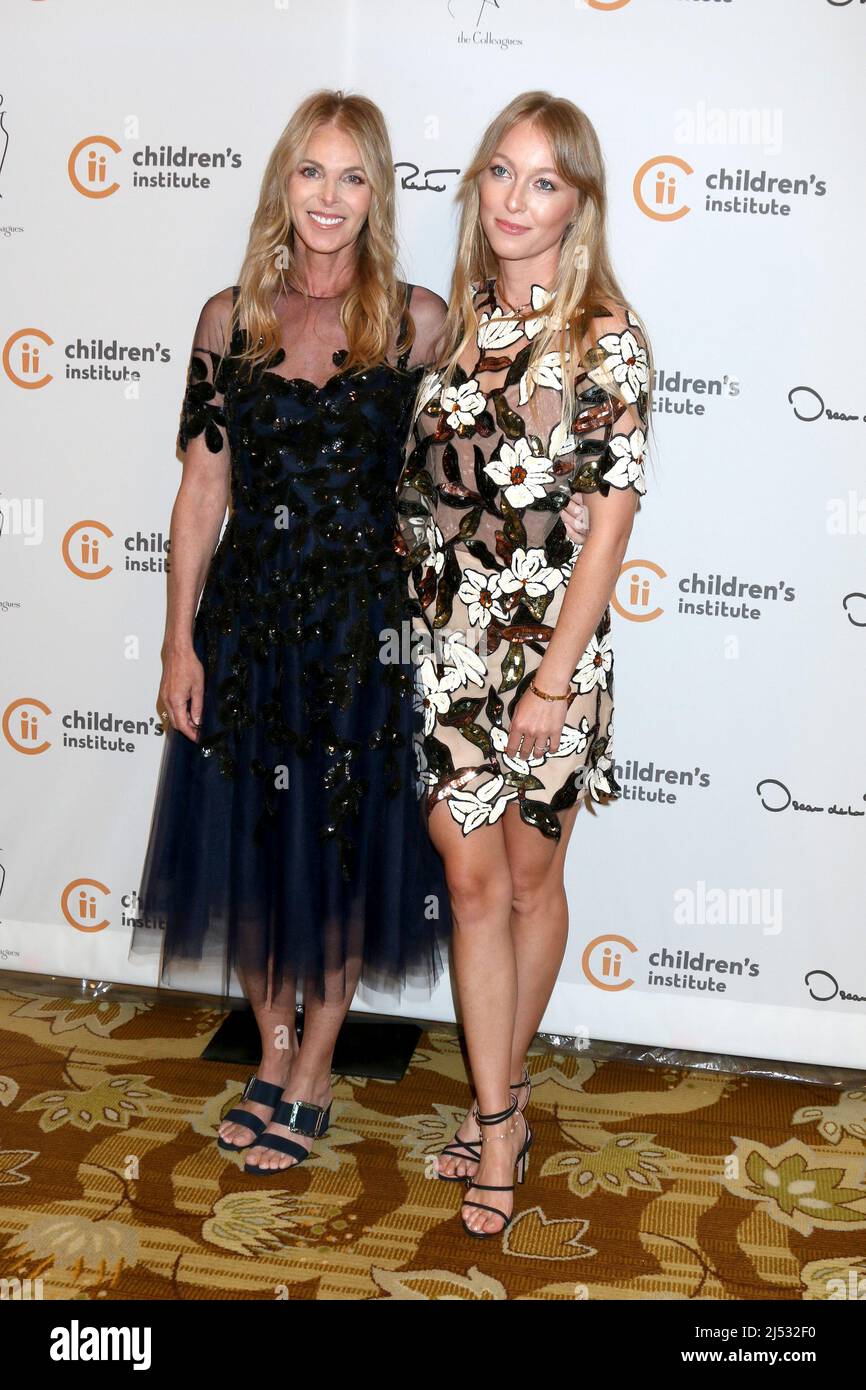 Catherine oxenberg india hi-res stock photography and images - Alamy