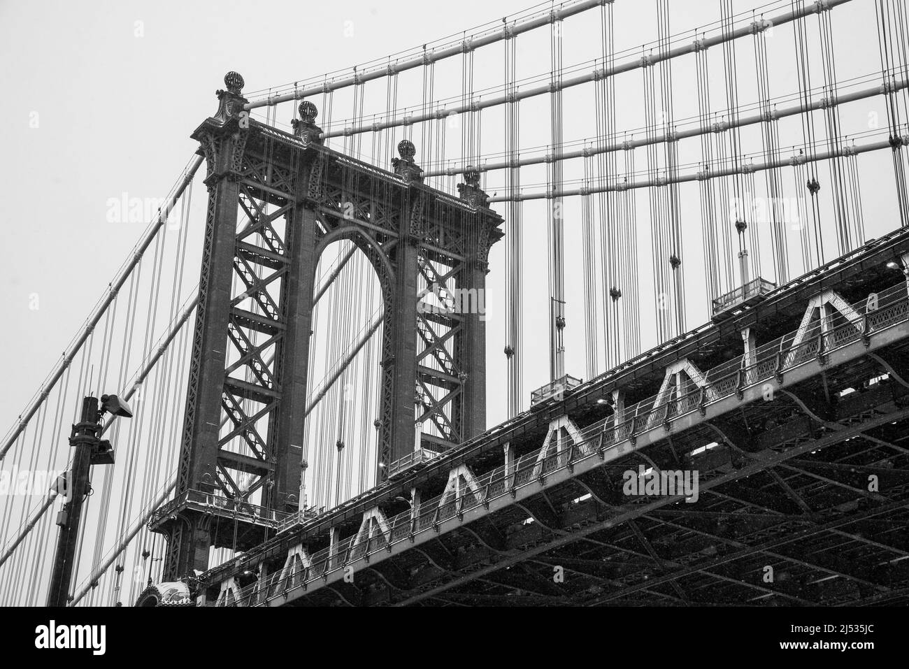 Dumbo area, Brooklyn, NY. Manhattan Bridge Stock Photo - Alamy