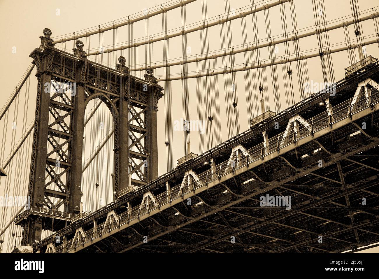 Dumbo area, Brooklyn, NY. Manhattan Bridge Stock Photo - Alamy