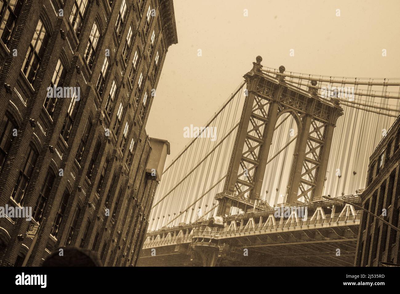 Manhattan skyline view dumbo neighborhood hi-res stock photography and ...