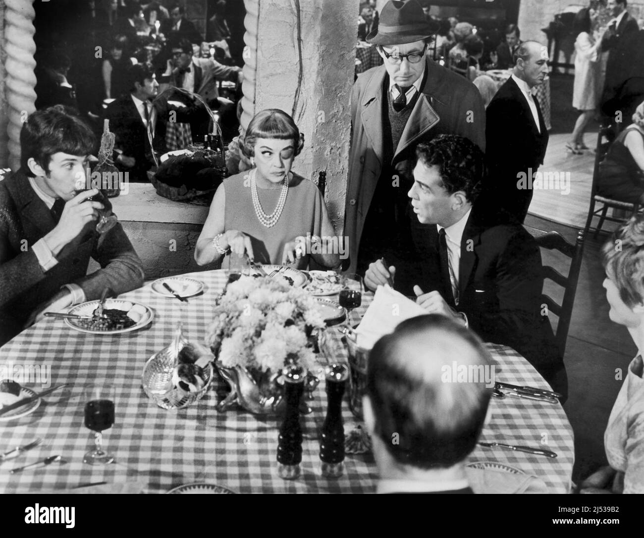 Sheila roberts Black and White Stock Photos & Images - Alamy