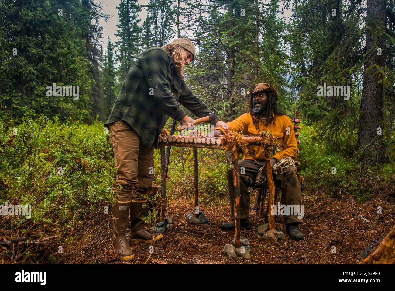 MUD, SWEAT AND BEARDS, (aka MUD, SWEAT & BEARDS), from left: Donny Dust ...