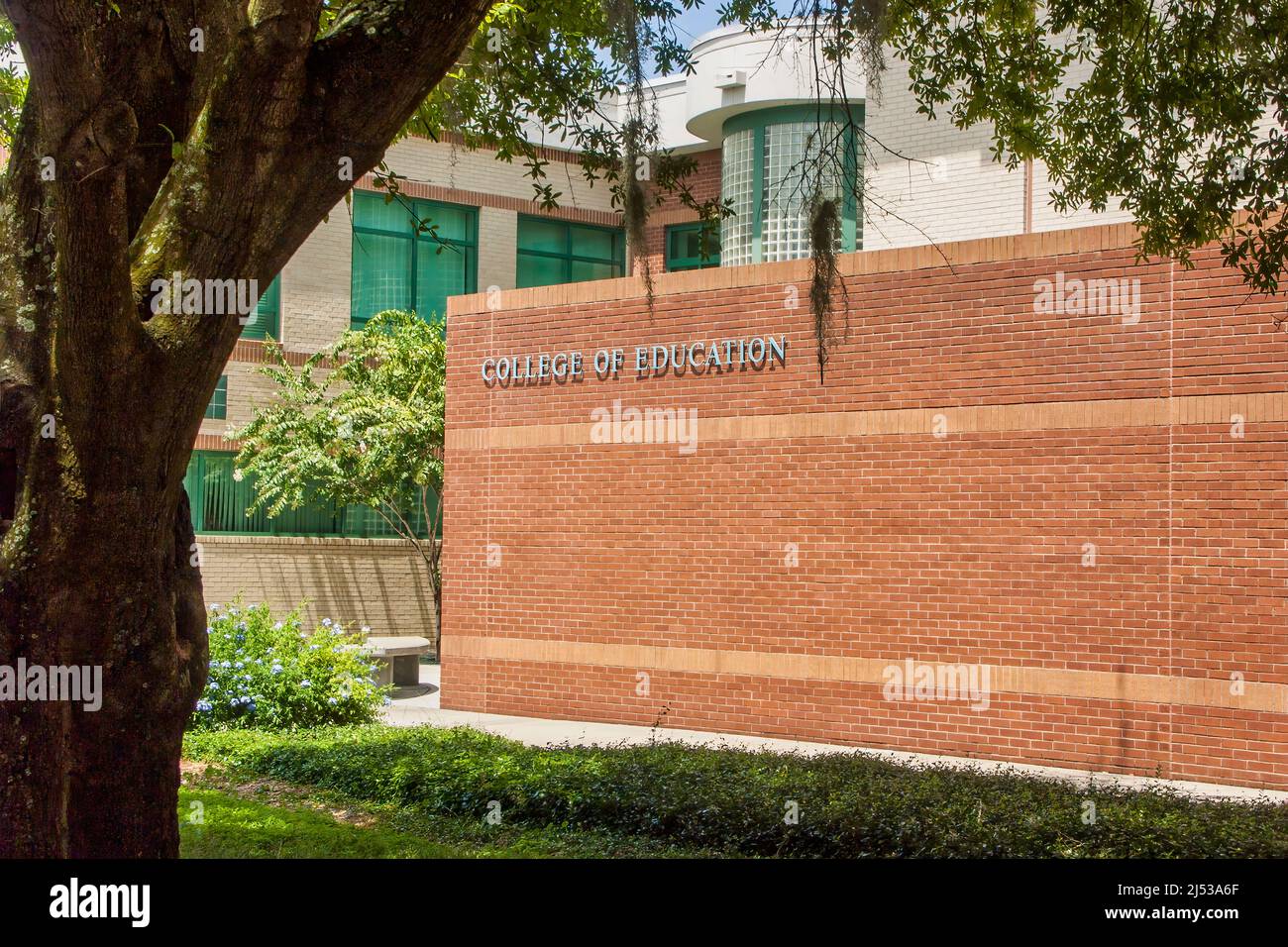 University of florida campus signage hi-res stock photography and ...