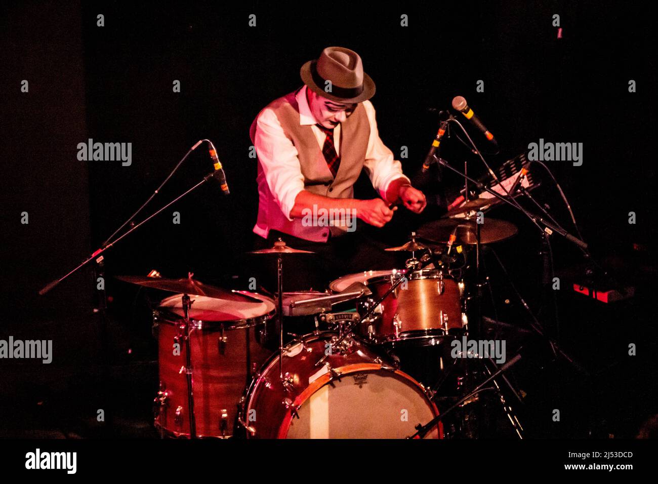 London, England, UK. 19th Apr, 2022. Budi Butenop plays his drums at ...