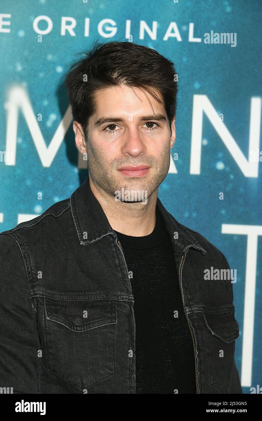 Asher Grodman of "Ghosts" attends Showtime's New Drama Series "The Man ...
