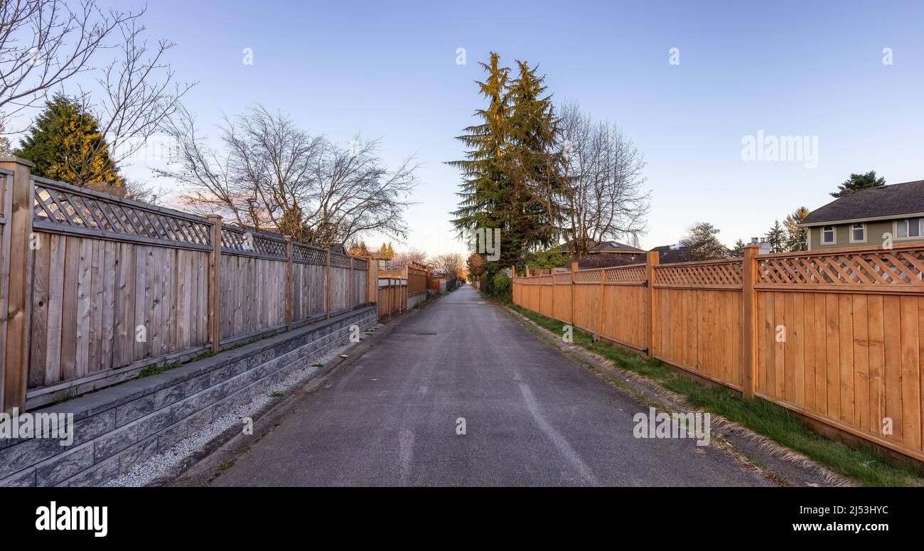 Vancouver alley hi-res stock photography and images - Alamy