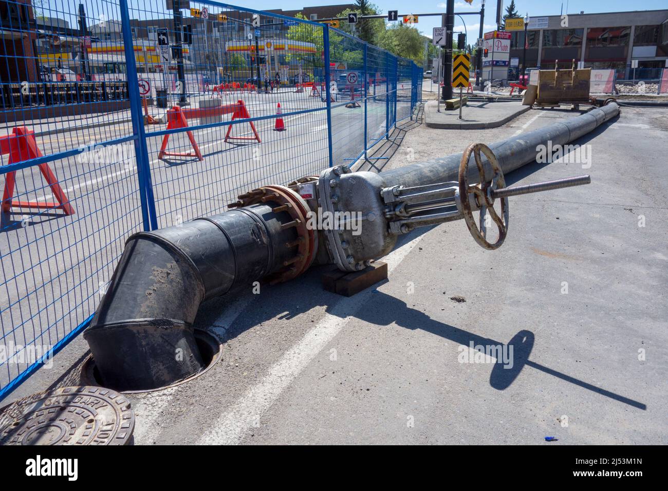Bypass pipe hi-res stock photography and images - Alamy