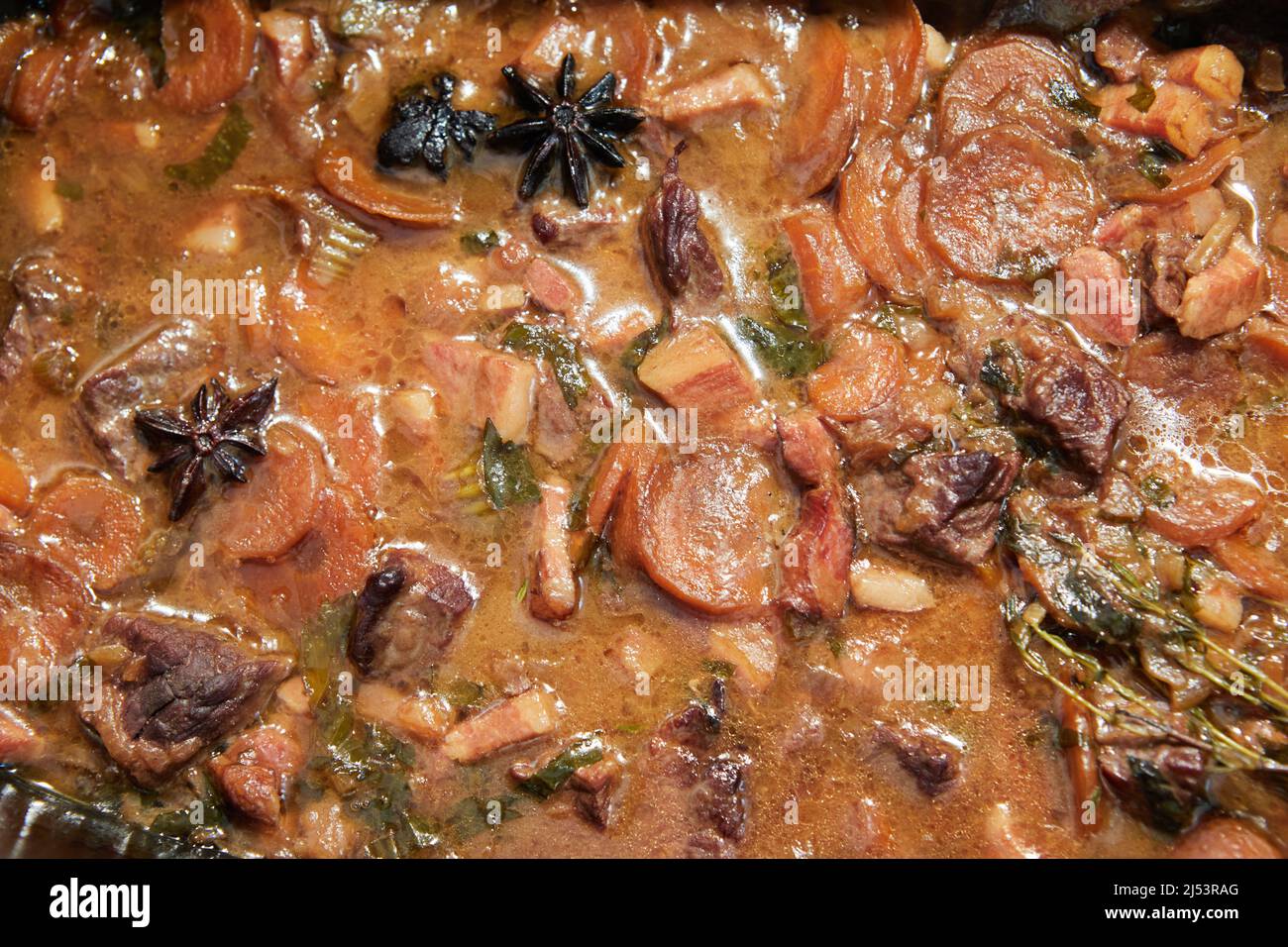 Beef and guinness casserole hi-res stock photography and images - Alamy
