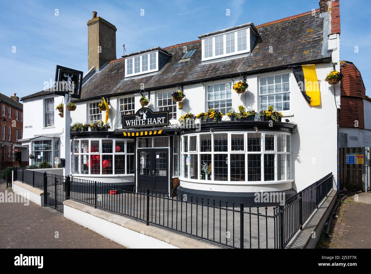 White Hart pub and restaurant, a British public house in Littlehampton ...