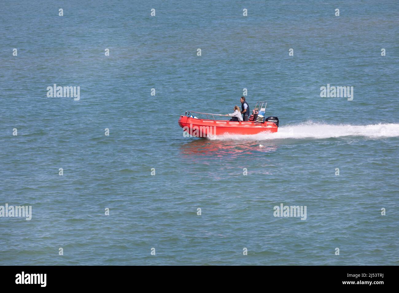 Speed boat outboard motor hi-res stock photography and images - Alamy