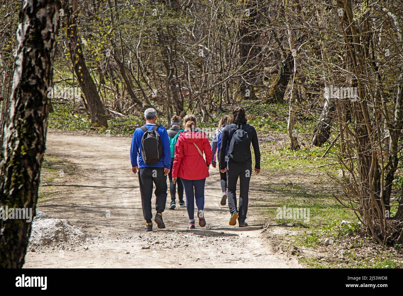 Group walking fitness hi-res stock photography and images - Alamy