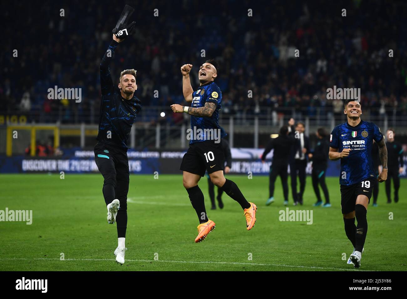 Ionut radu inter milan hi-res stock photography and images - Alamy