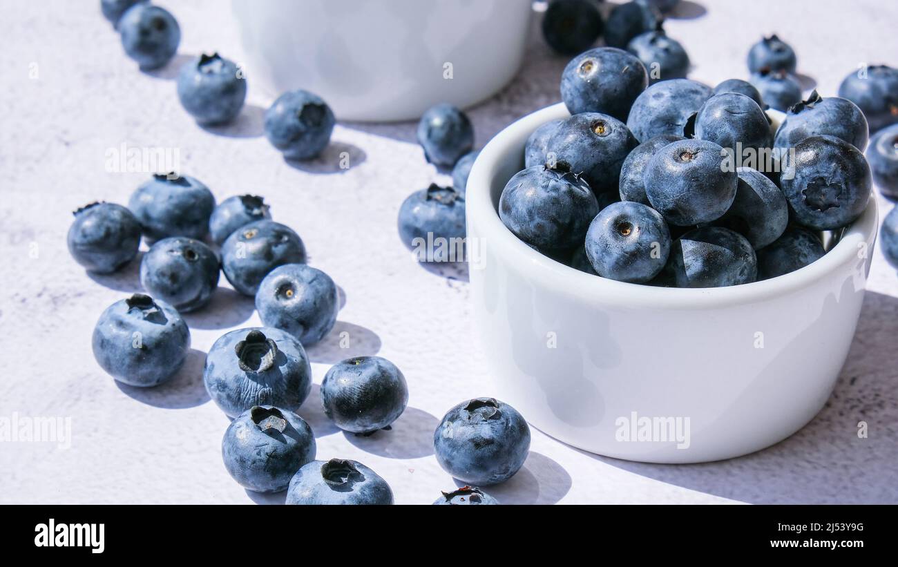 Fresh blueberries background with copy space. Blueberry antioxidant ...
