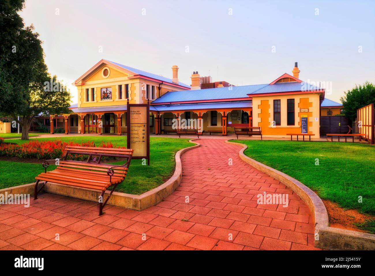 Australian court room hi-res stock photography and images - Alamy