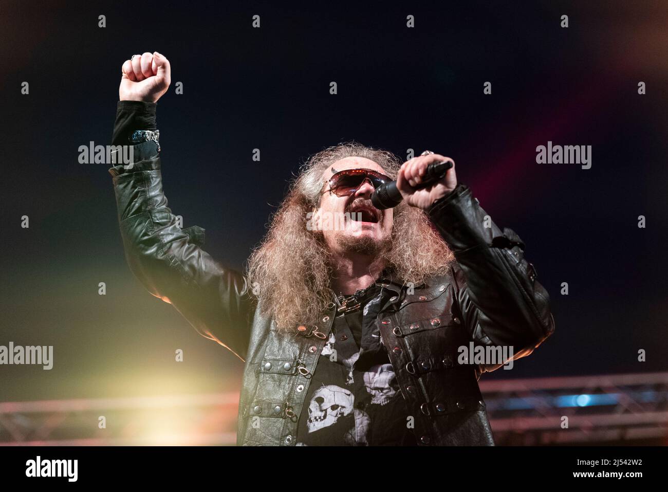 Singer Clive Jackson of Doctor and the Medics band performing at a ...