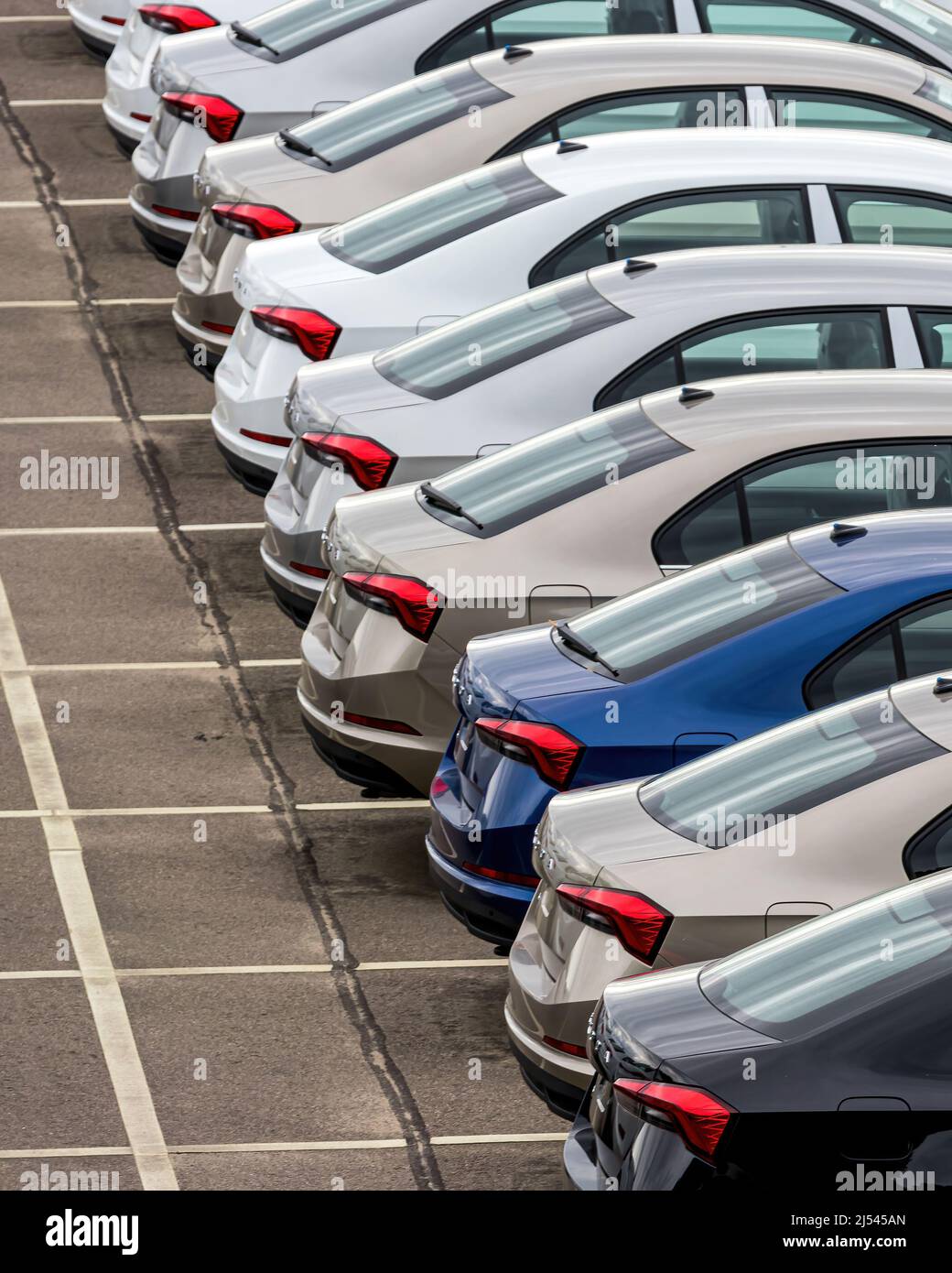 Rows new cars sale in hi-res stock photography and images - Alamy