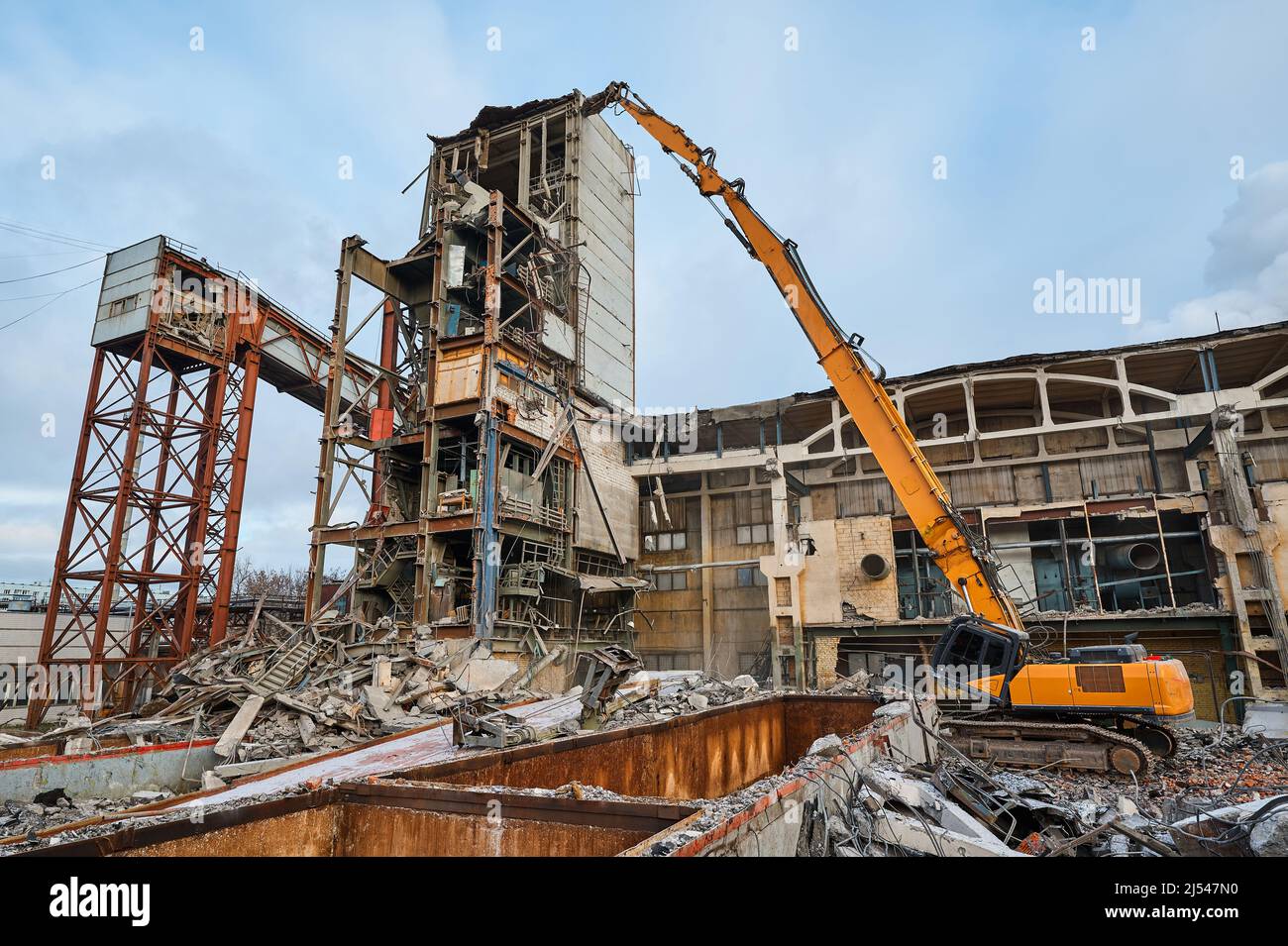 Large industrial factory near hi-res stock photography and images - Alamy