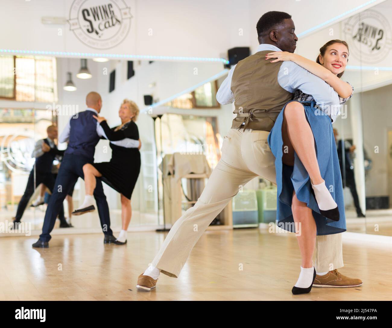 Quickstep class hi-res stock photography and images - Alamy