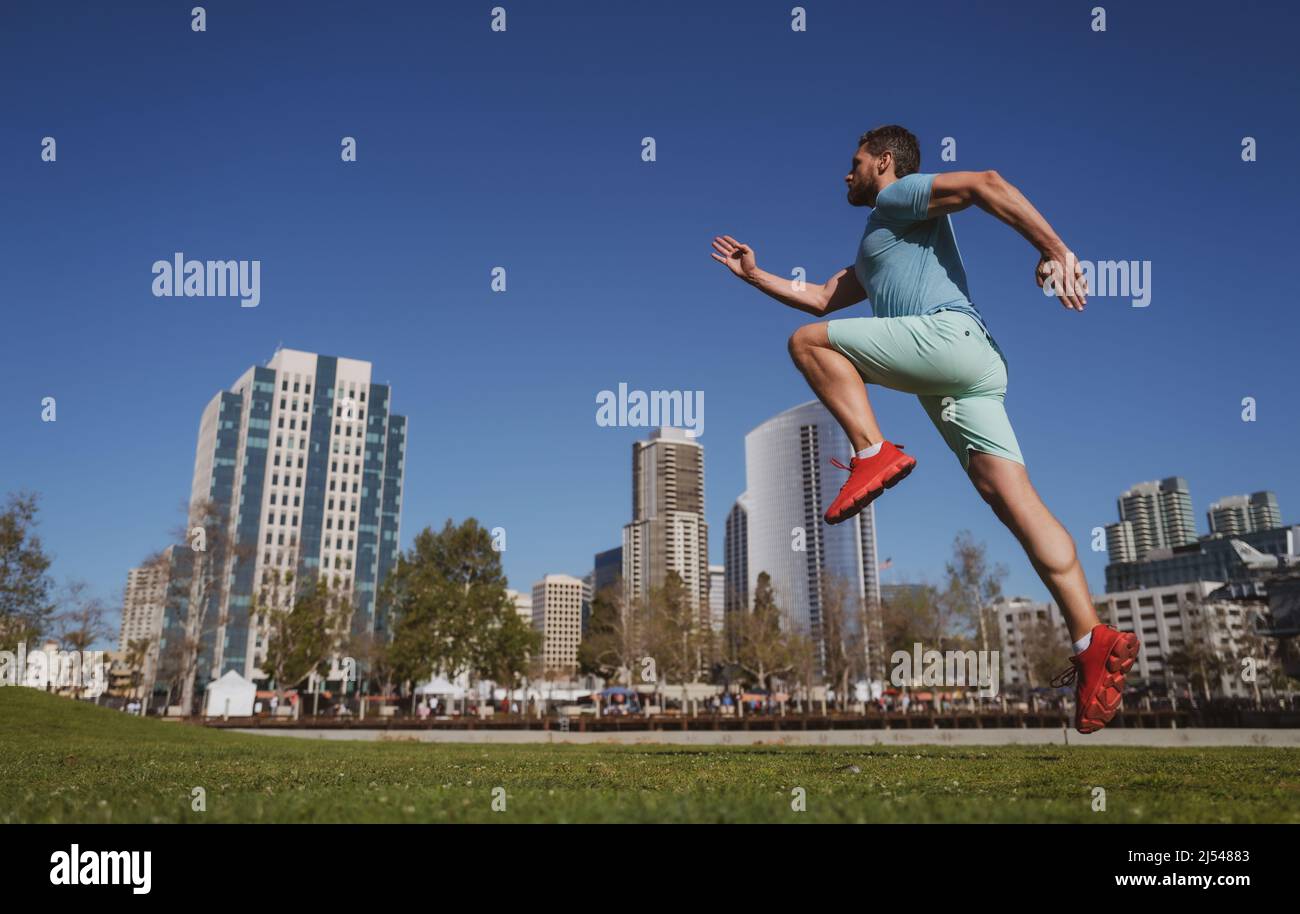 Full length action run town hi-res stock photography and images - Alamy