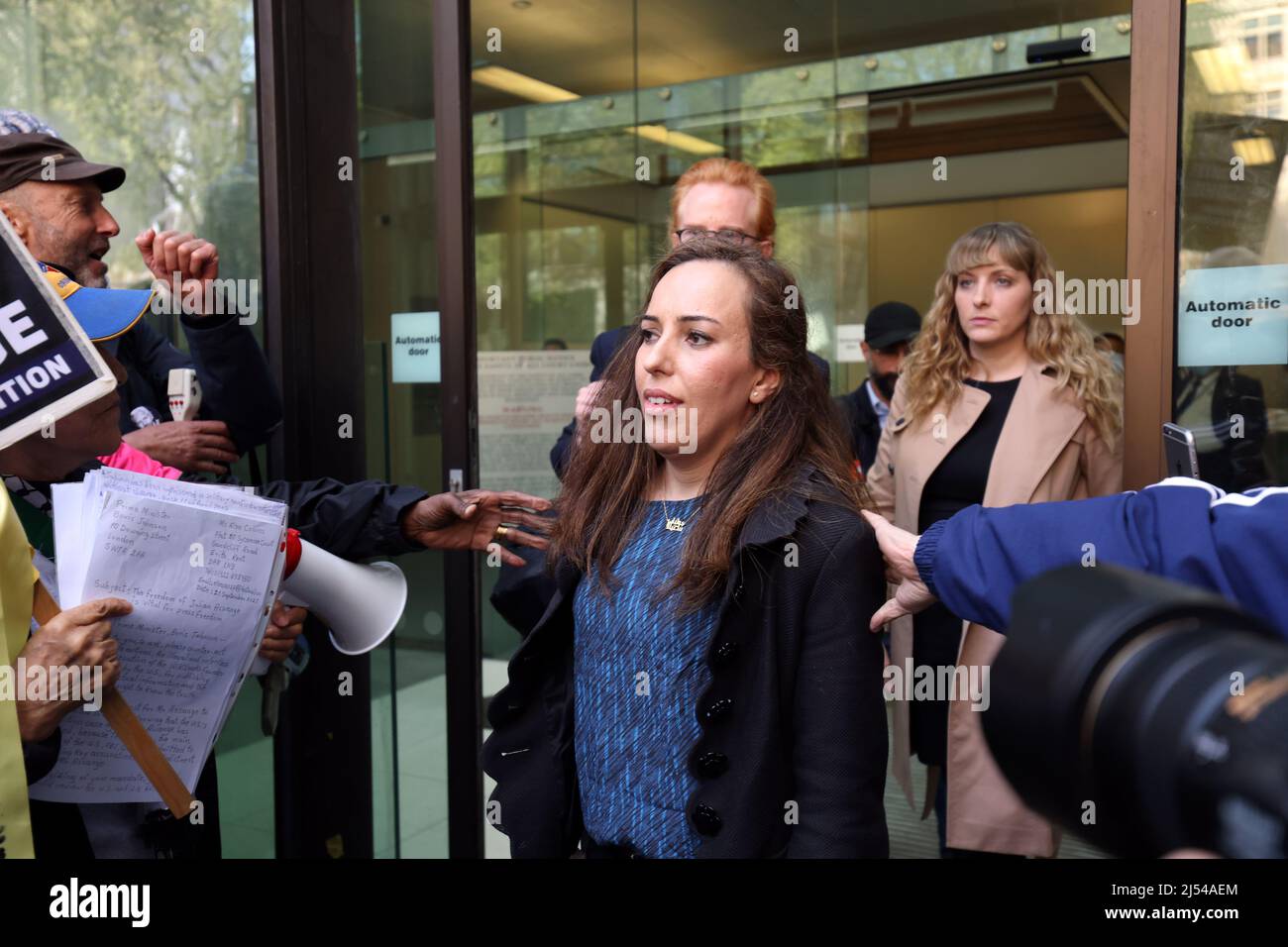 Stella morris wife of julian assange hi-res stock photography and images - Alamy