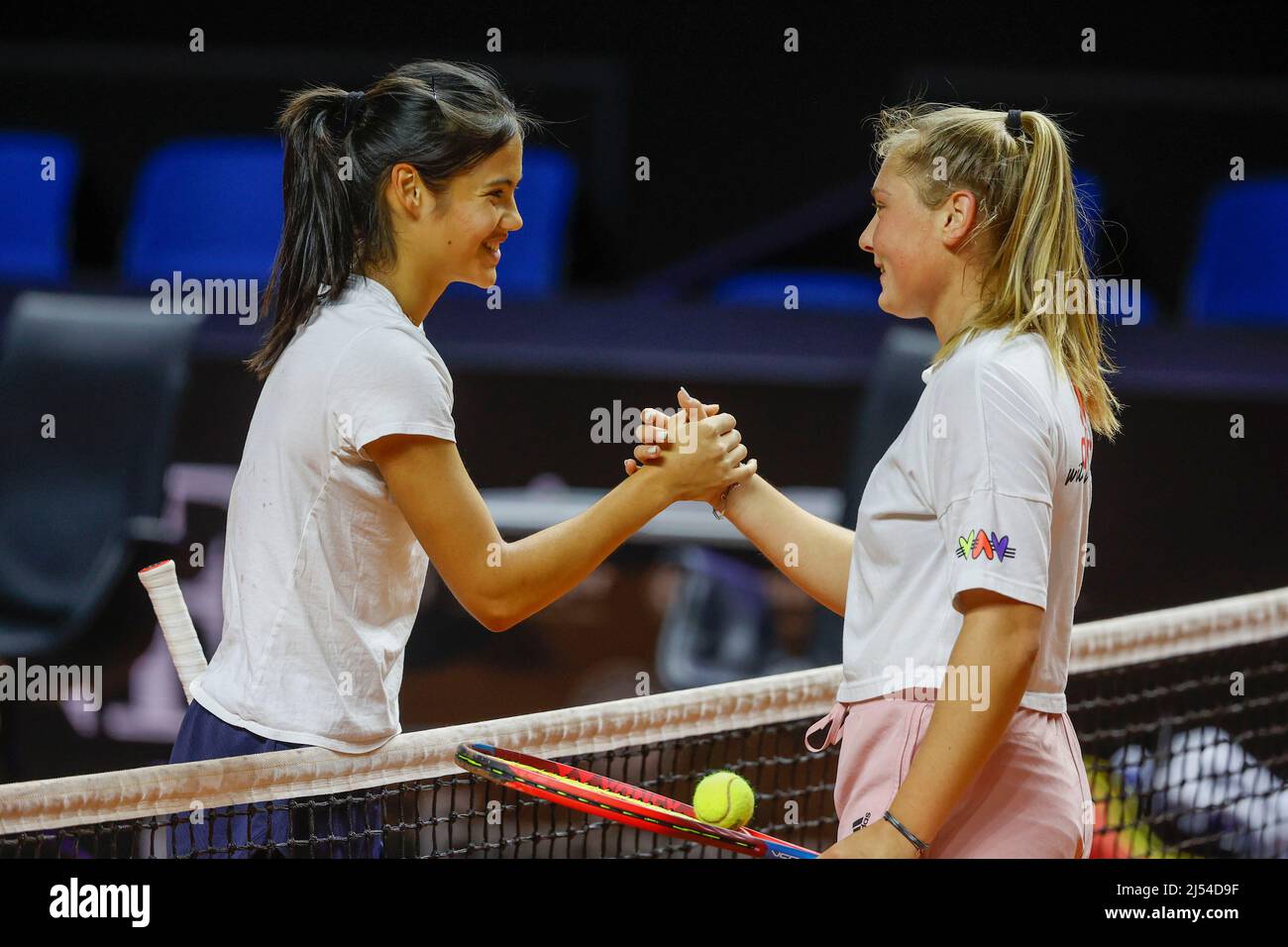 Stuttgart,Germany, 20th, April, 2022. British tennis player Emma ...