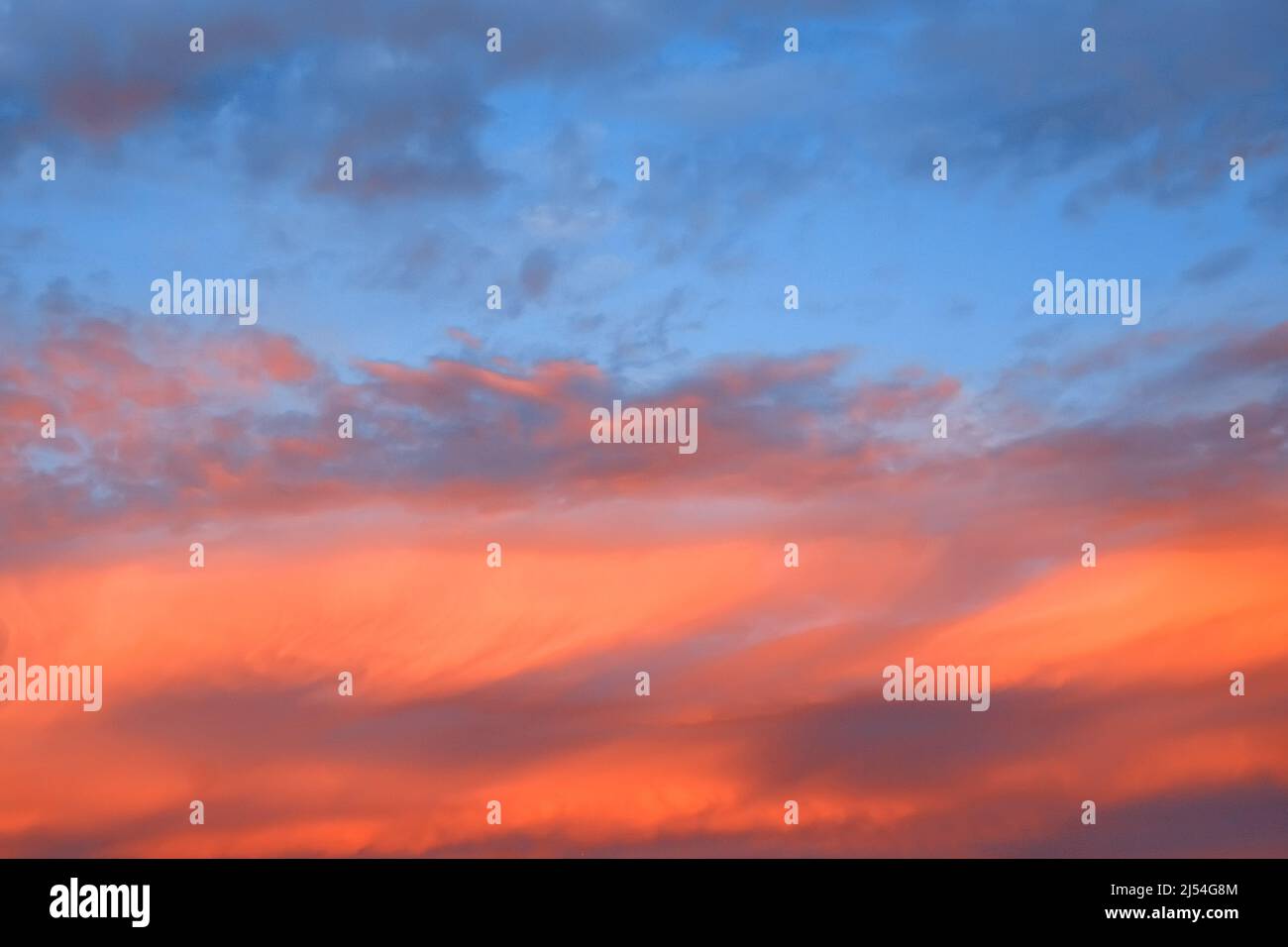 Beautiful sunset pink orange hi-res stock photography and images - Alamy