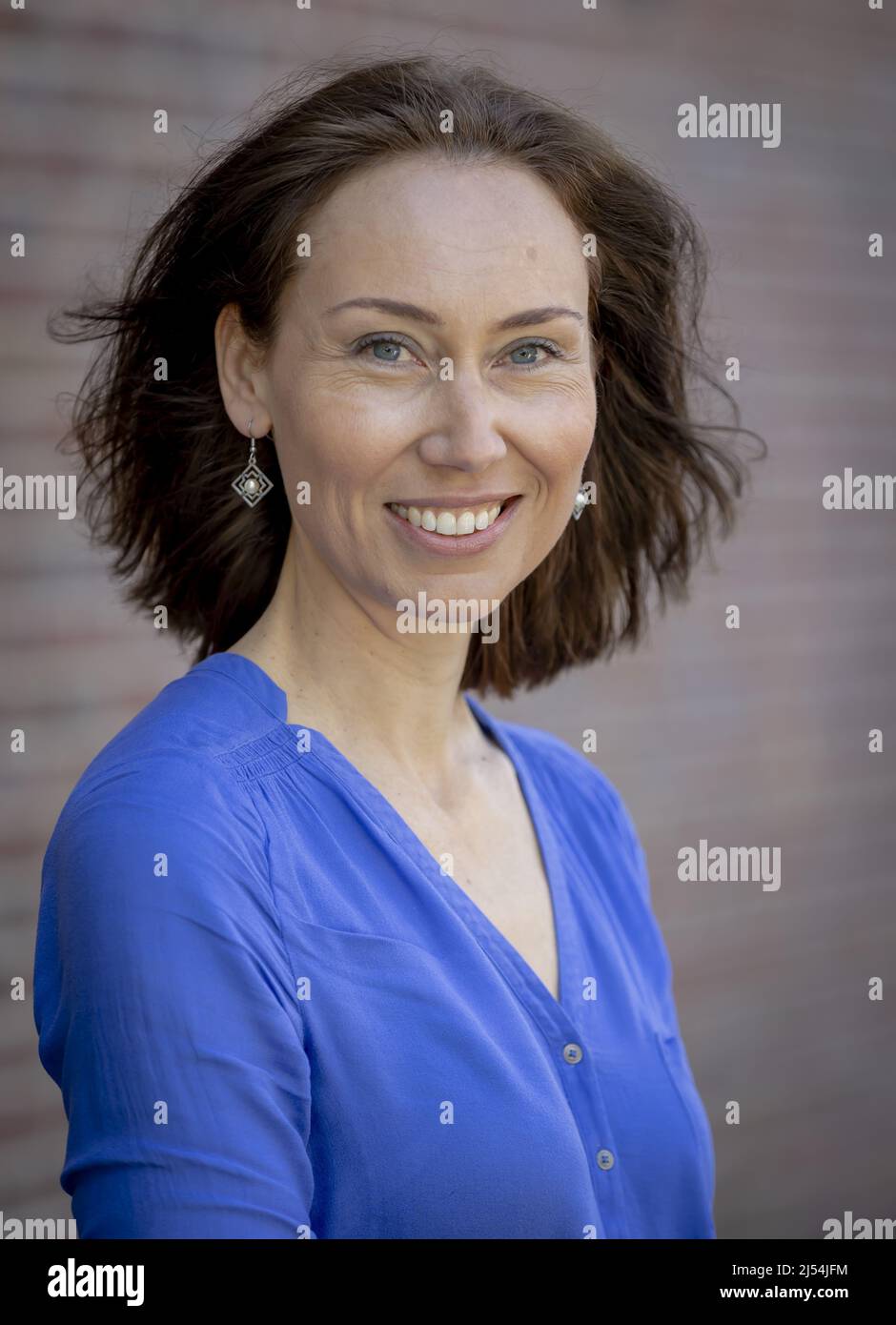 2022-04-20 11:26:25 HILVERSUM - Portrait Anna Woltz, a Dutch children's ...