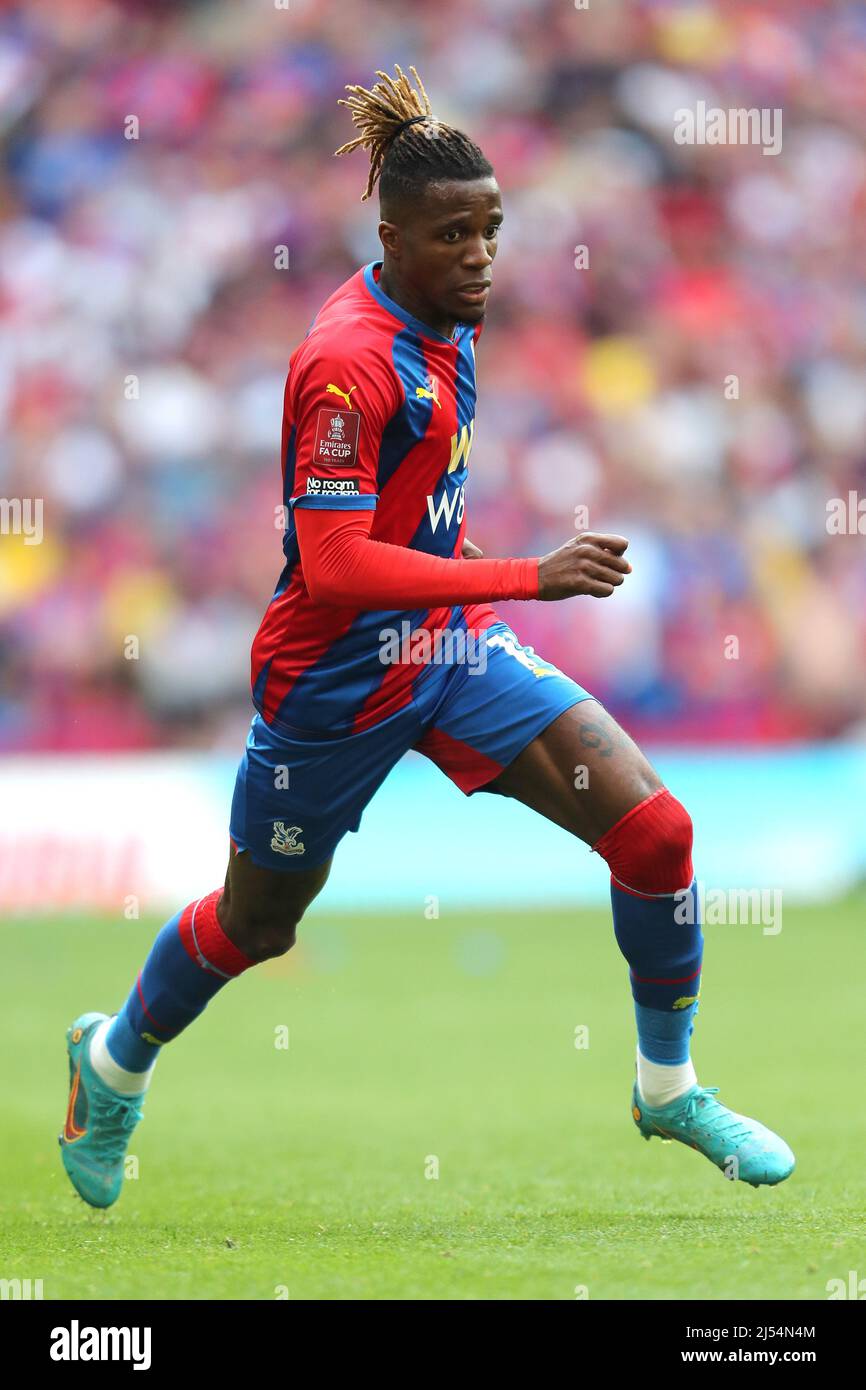 WILFRIED ZAHA, CRYSTAL PALACE FC, 2022 Stock Photo - Alamy